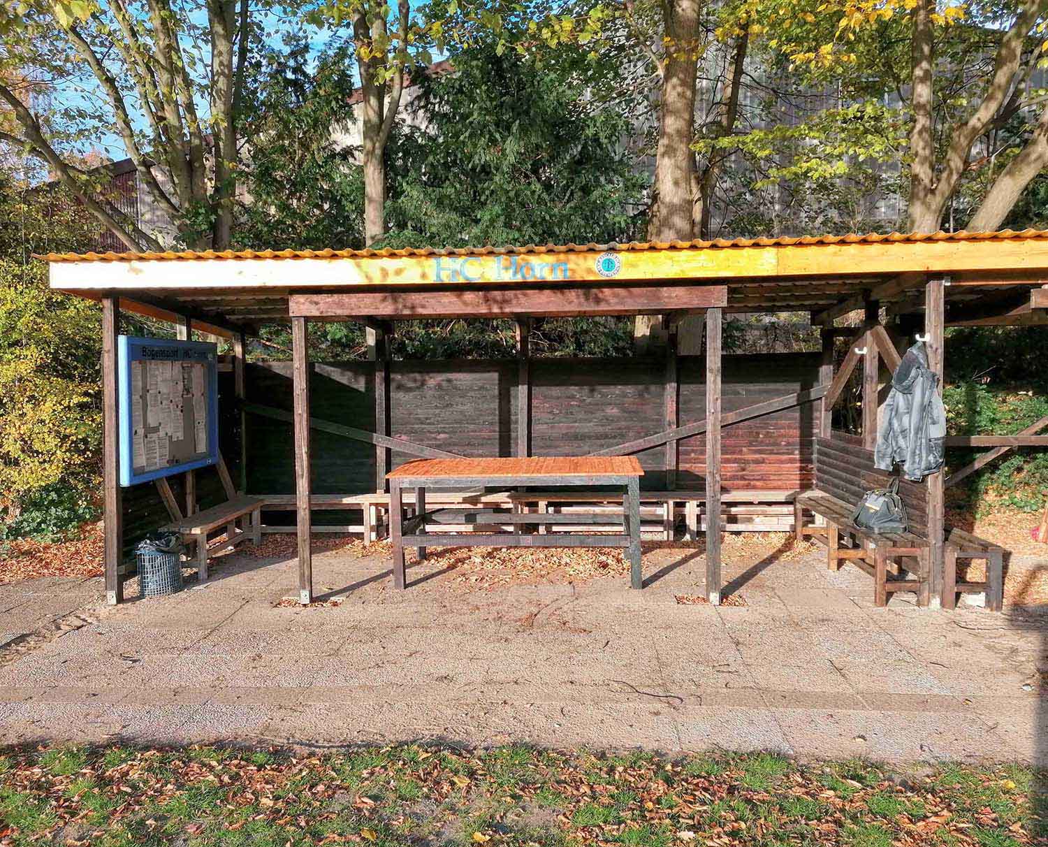 Neuer Unterstand der Bogenschützen - hc-horn